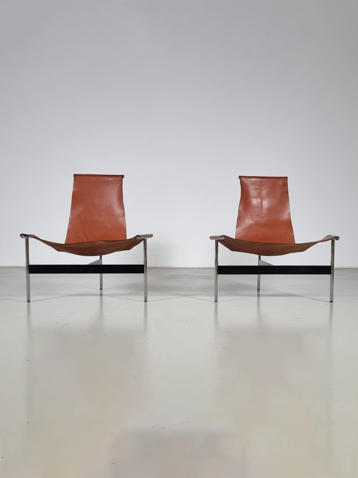 3LC T-Chairs by Katavolos, Littell & Kelley for Laverne International, Chairs – Claude Home