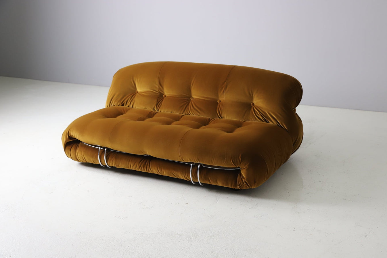 Afra & Tobia Scarpa 'Soriana' Sofas - Luxurious Italian Sofa Pair ...