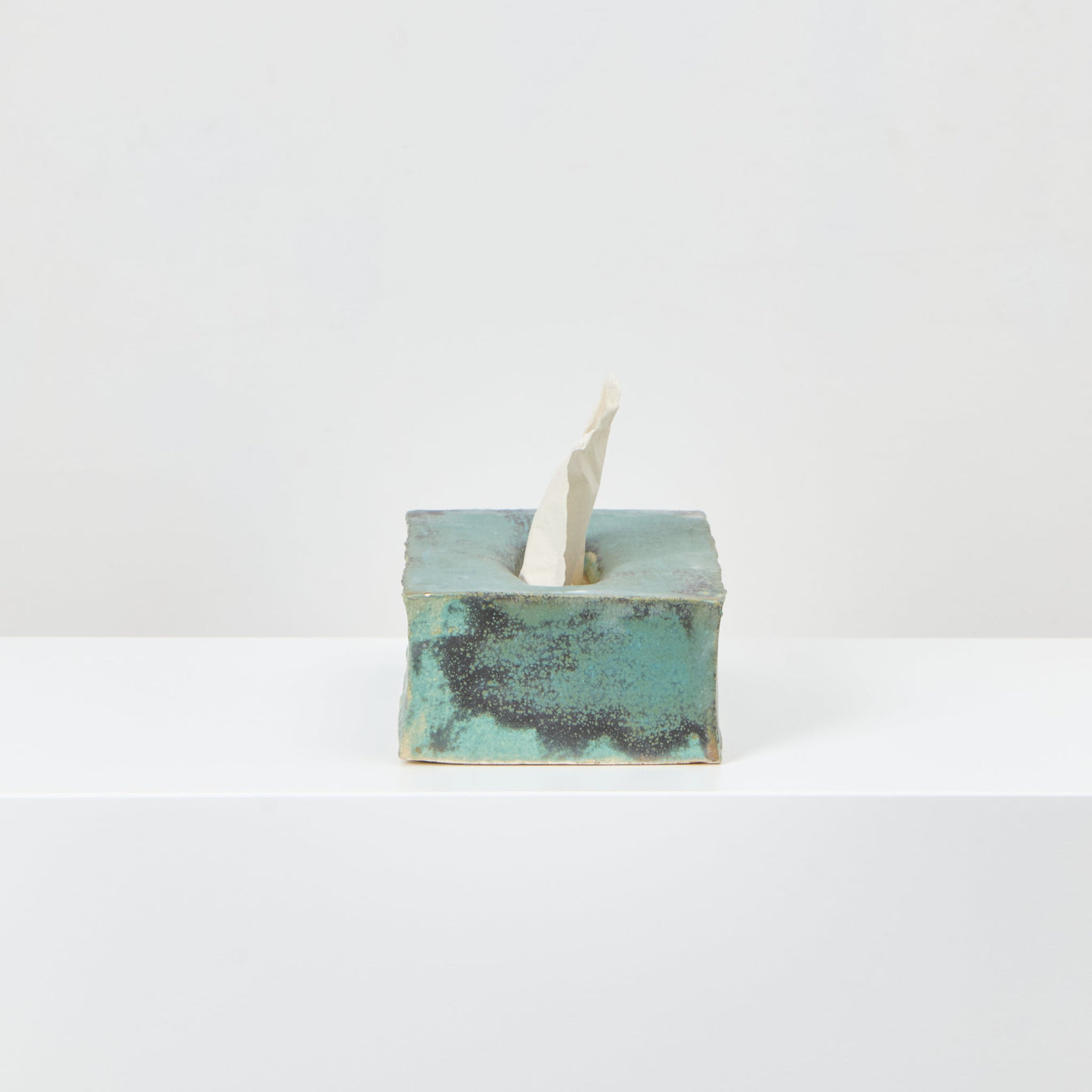 Ceramic Tissue Box in Musgo, Tissue Box – Claude Home