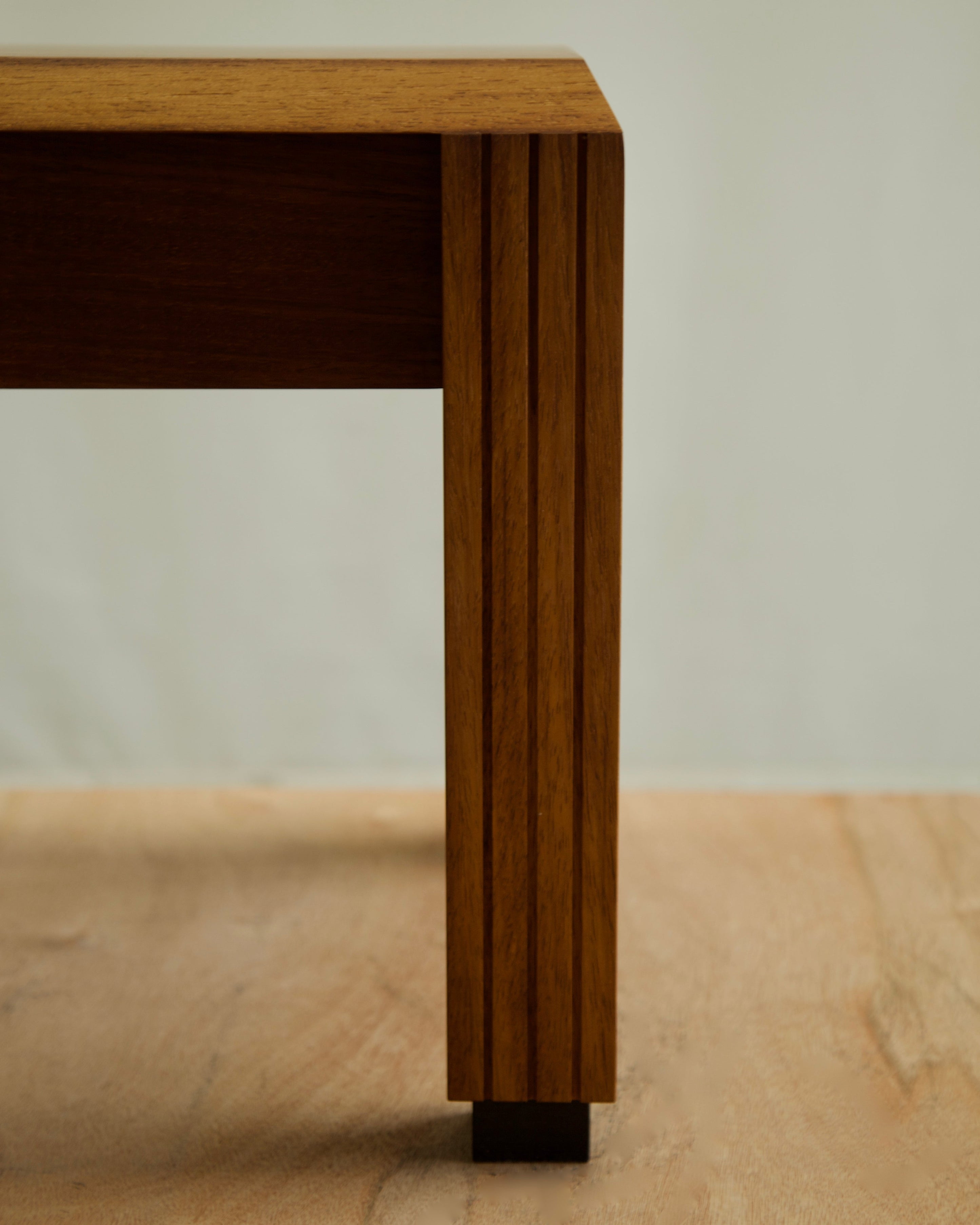 Column Side Table, End Tables – Claude Home