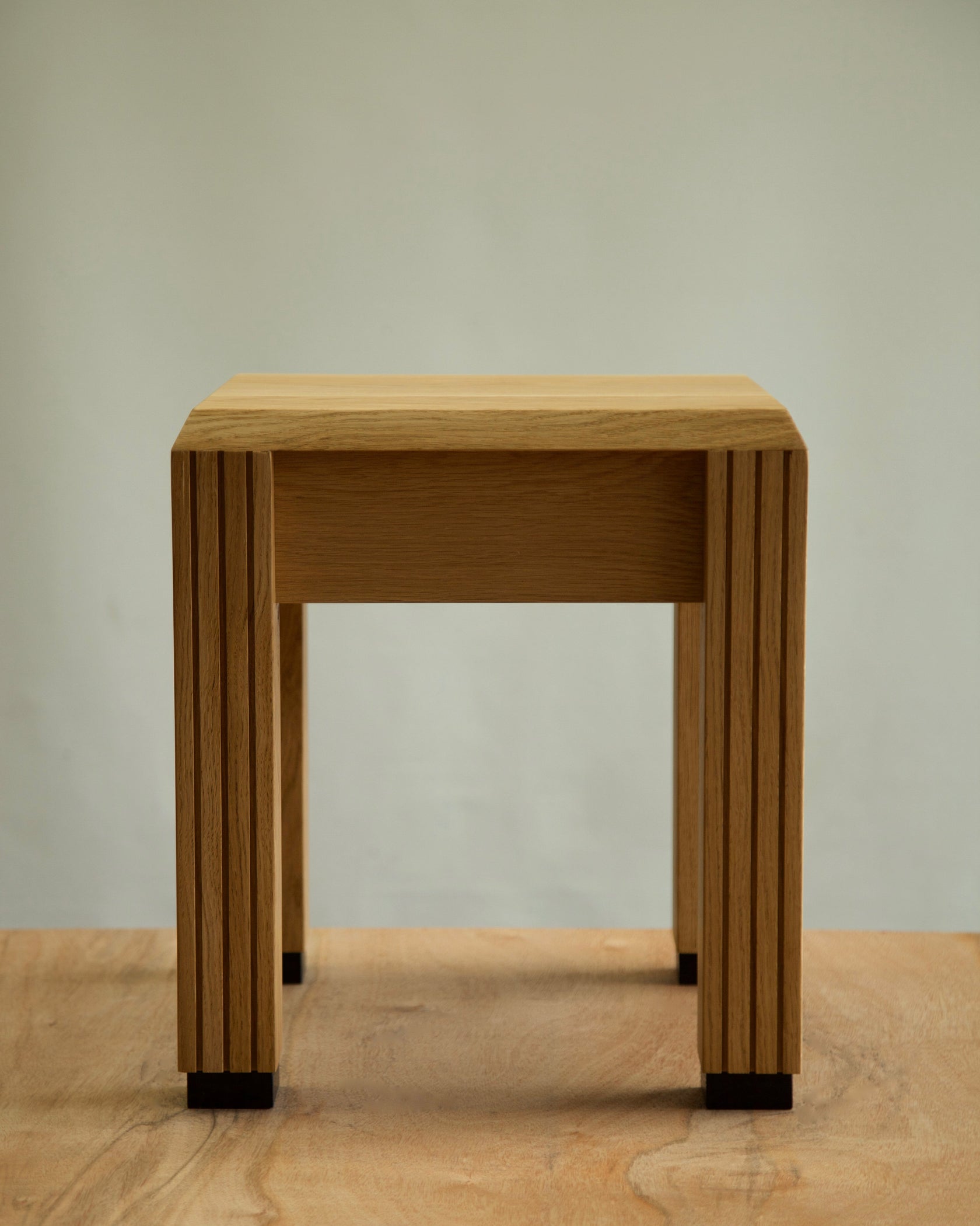 Column Side Table, End Tables – Claude Home