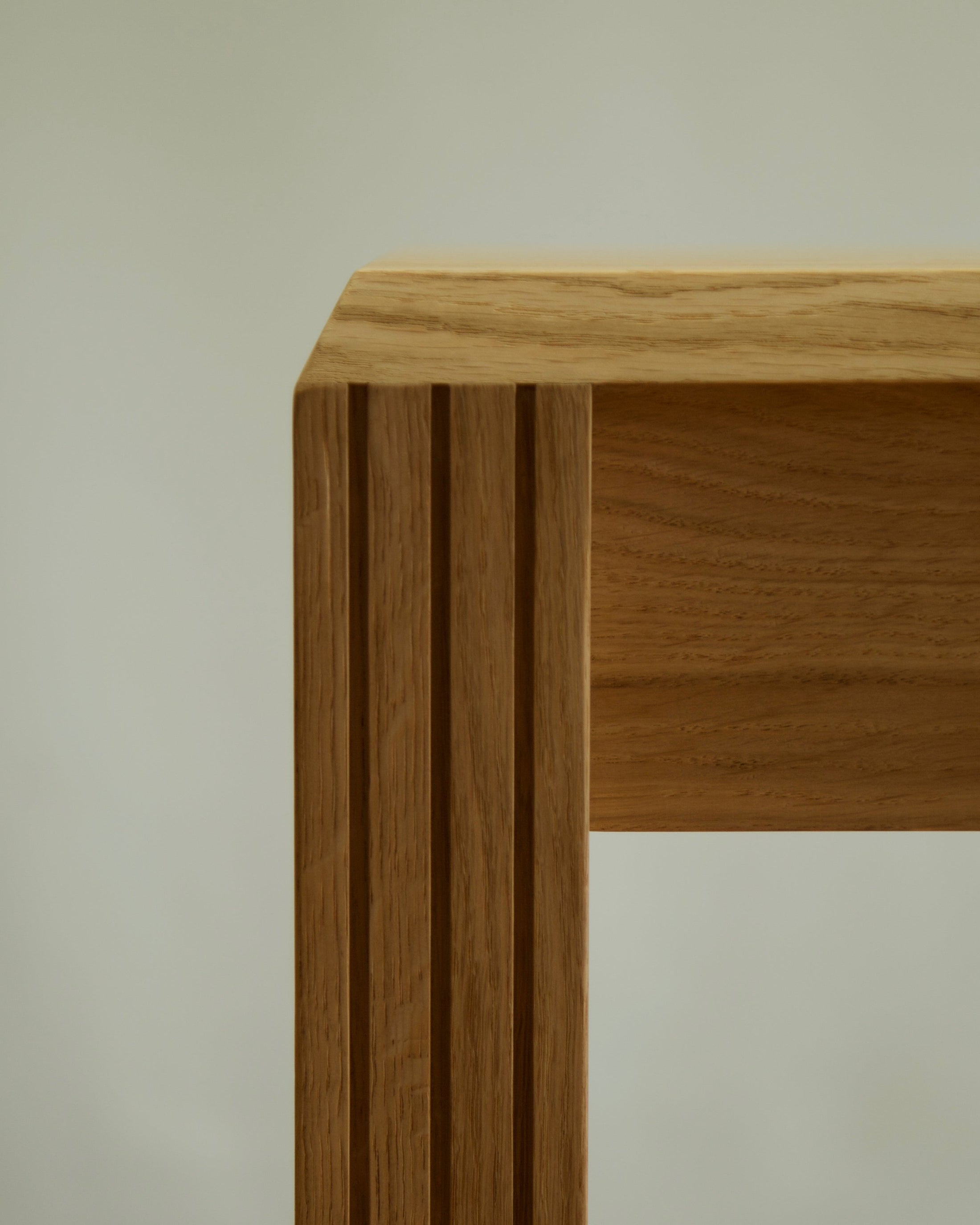 Column Side Table, End Tables – Claude Home