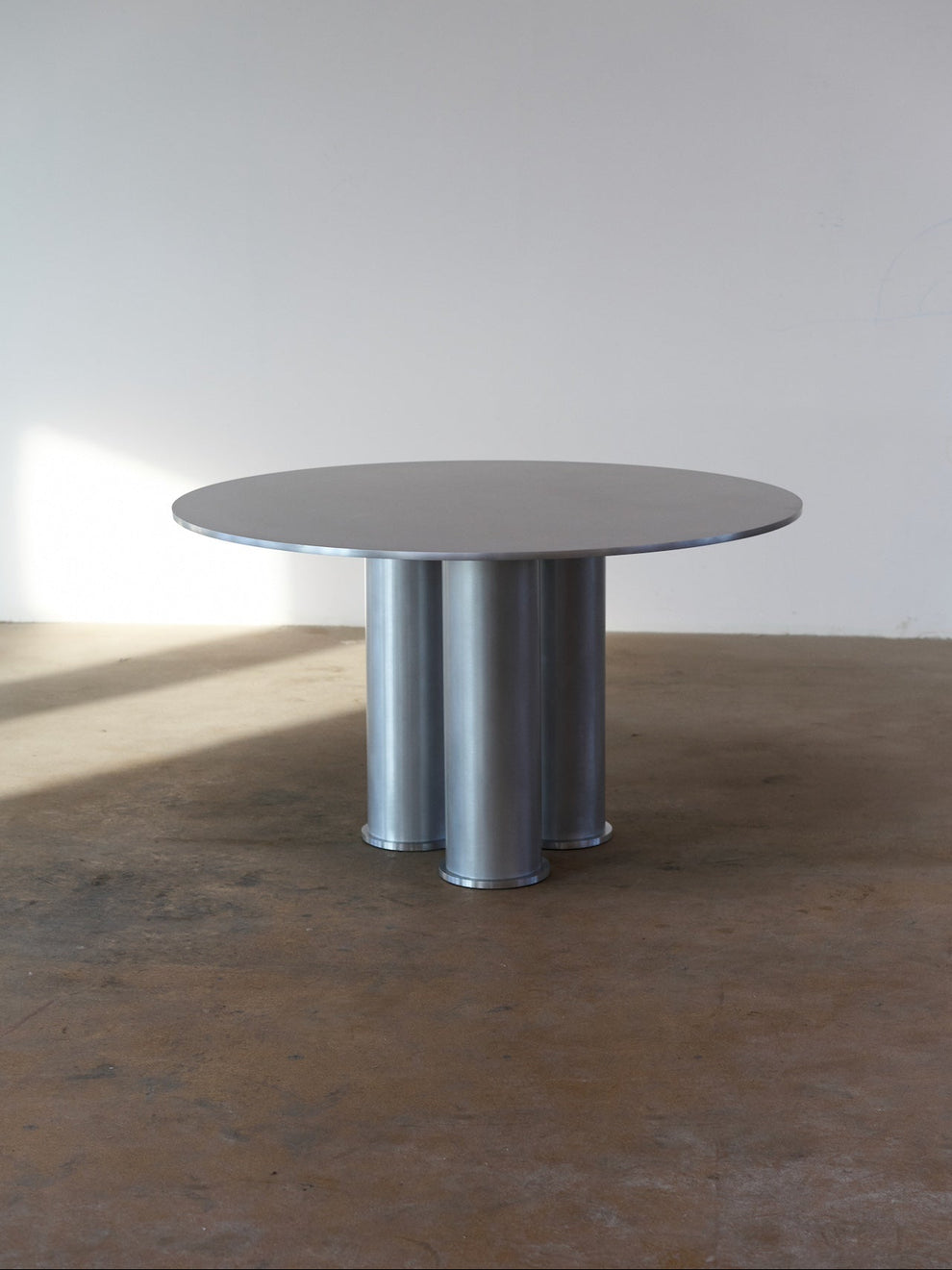 Elephant Tripod Table, Dining Tables – Claude Home