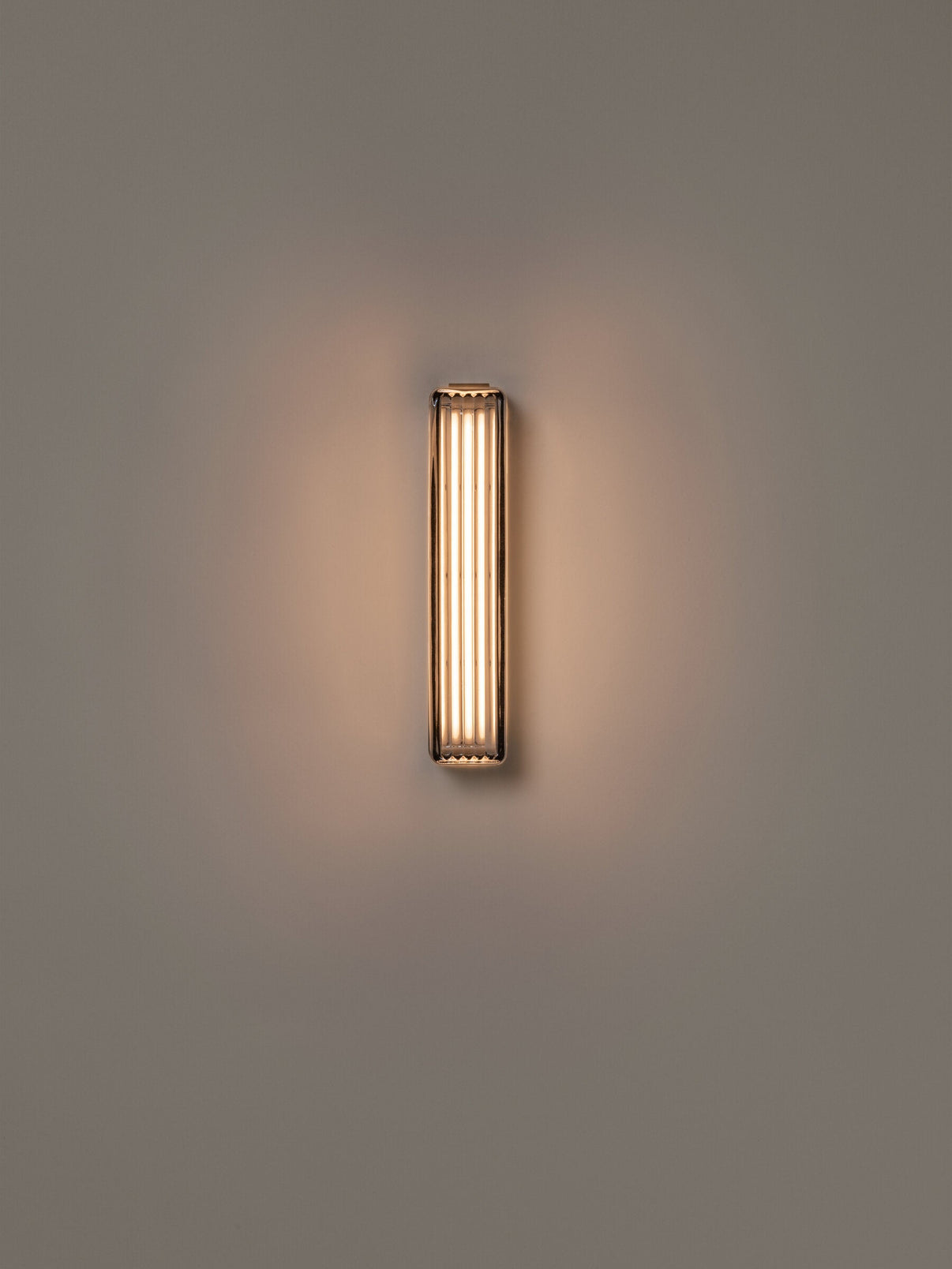 Estadio Singular Wall Lamp, Outdoor Lighting – Claude Home