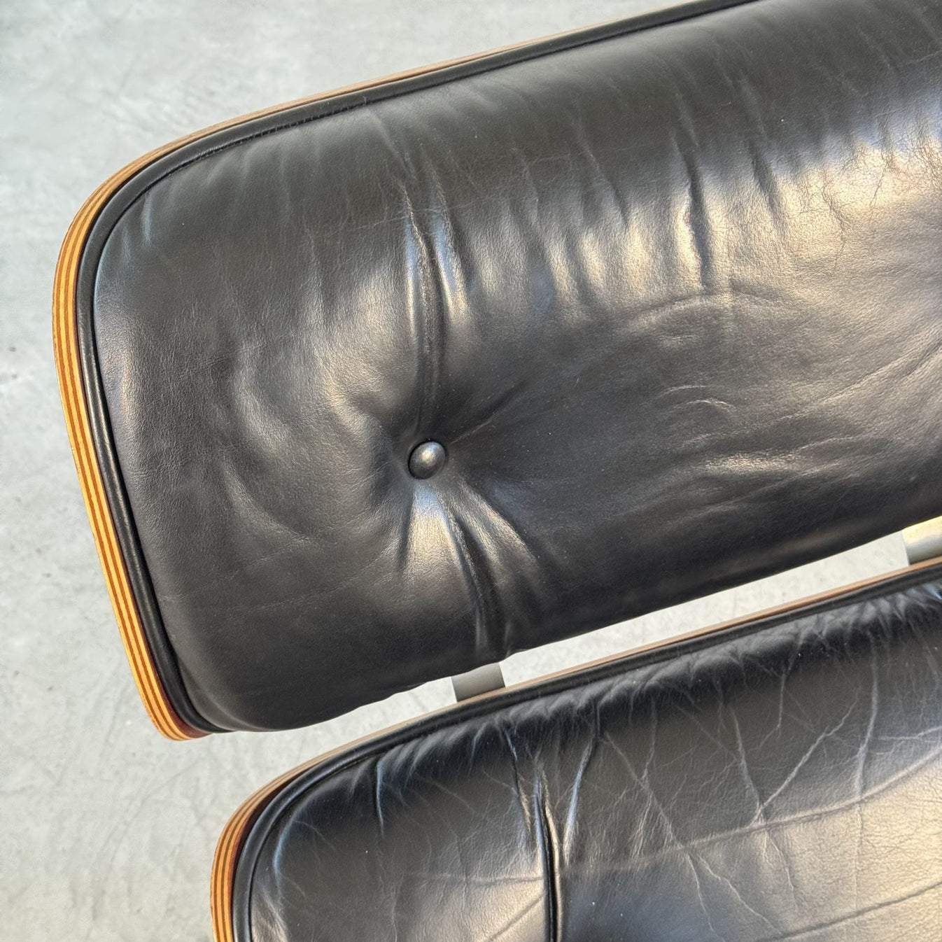 Iconic Charles & Ray Eames Lounge Chair, 670 Model - ICF Edition, 1960s ...