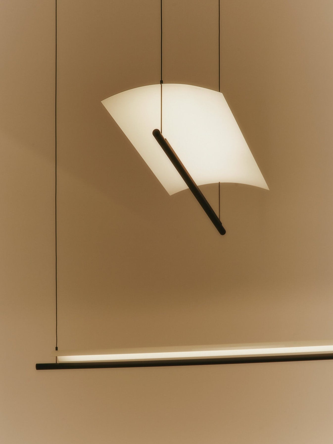 Lamina 165 Pendant Light, Pendant Lights – Claude Home