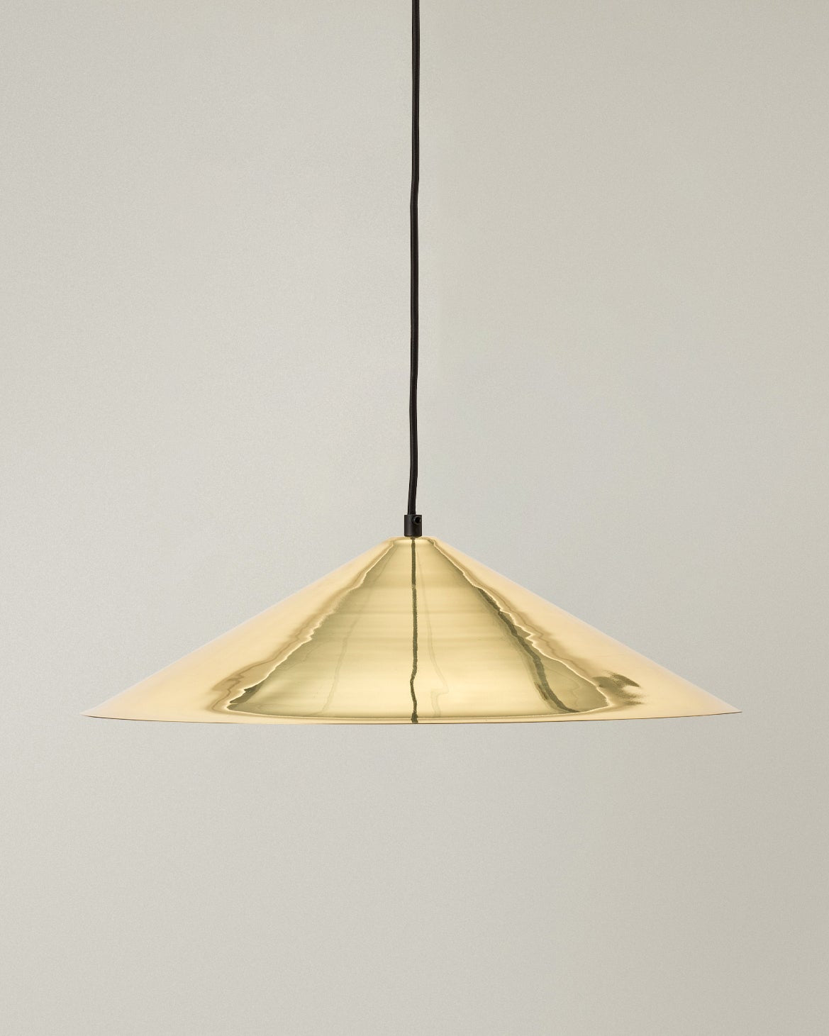 Low/XL Triangle Pendant, Pendant Lights – Claude Home