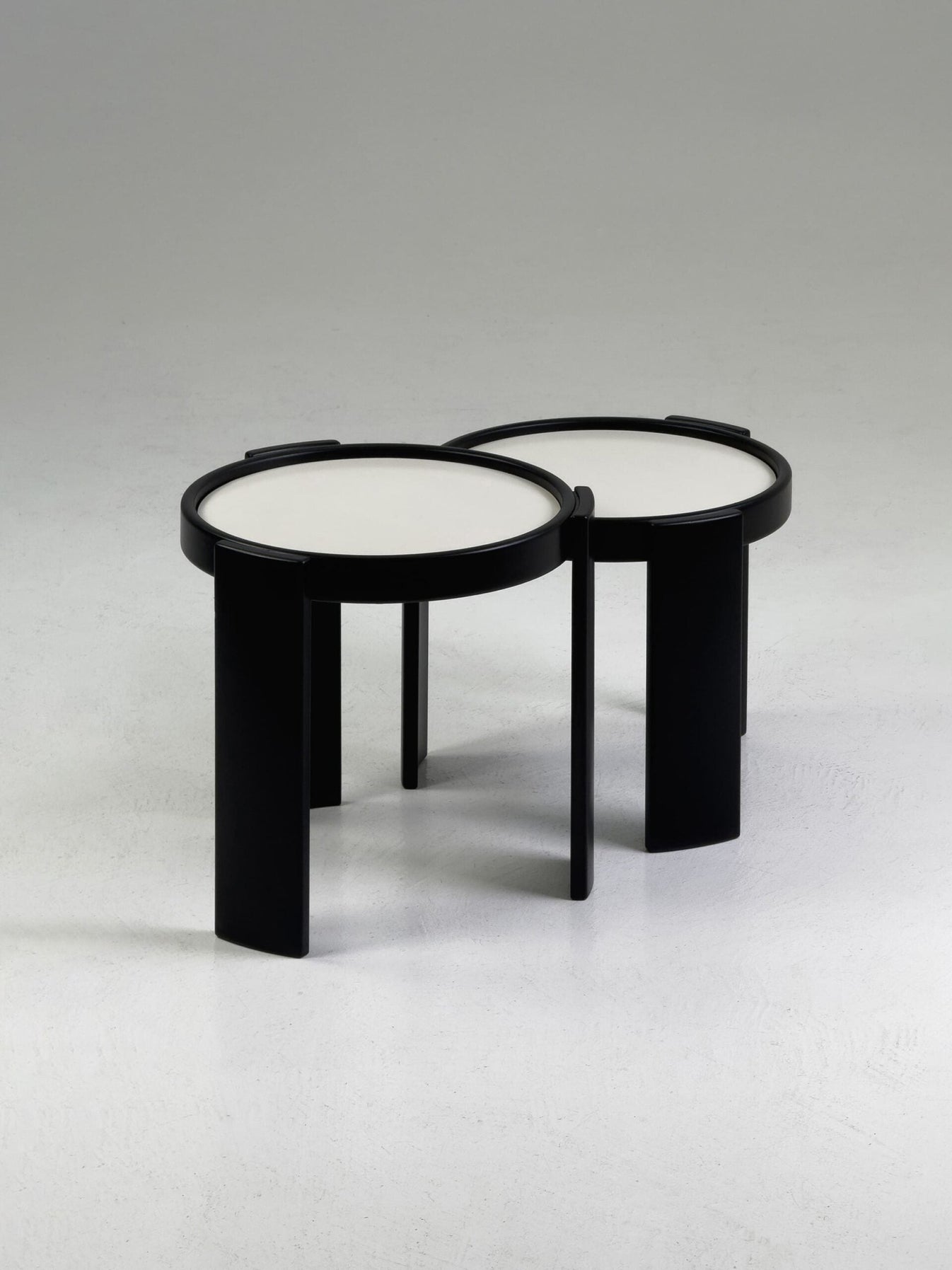Pair of Stackable Coffee Tables Model 780/783 Designed by Gianfranco ...