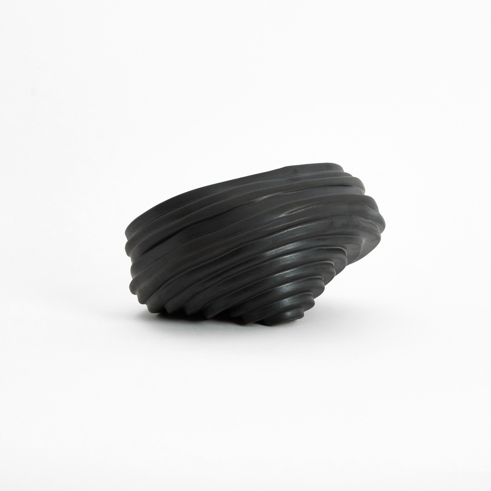 Alfonso Fruit Bowl in Graphite, Bowls – Claude Home