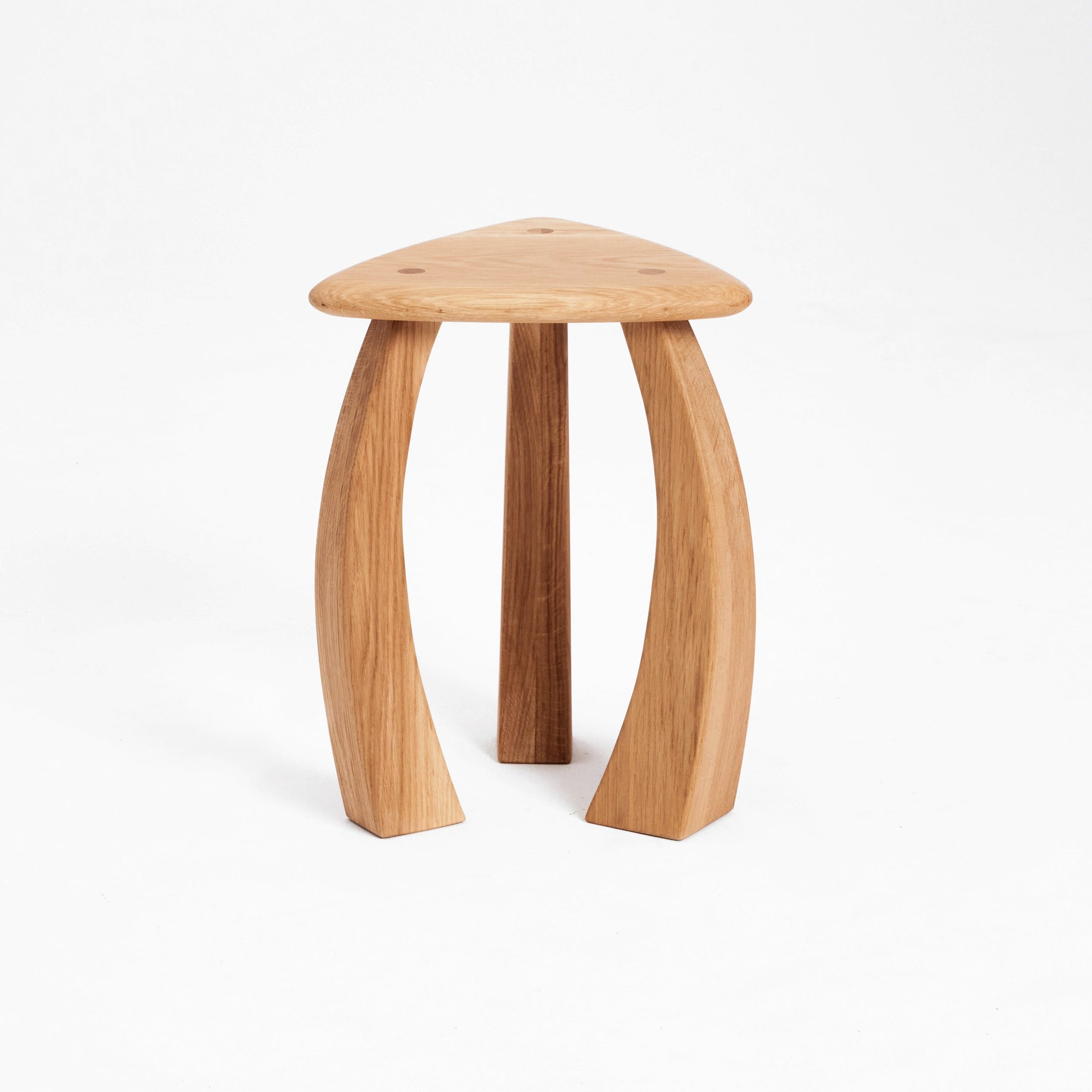 Arc de Stool '52 in Oak, Stools – Claude Home